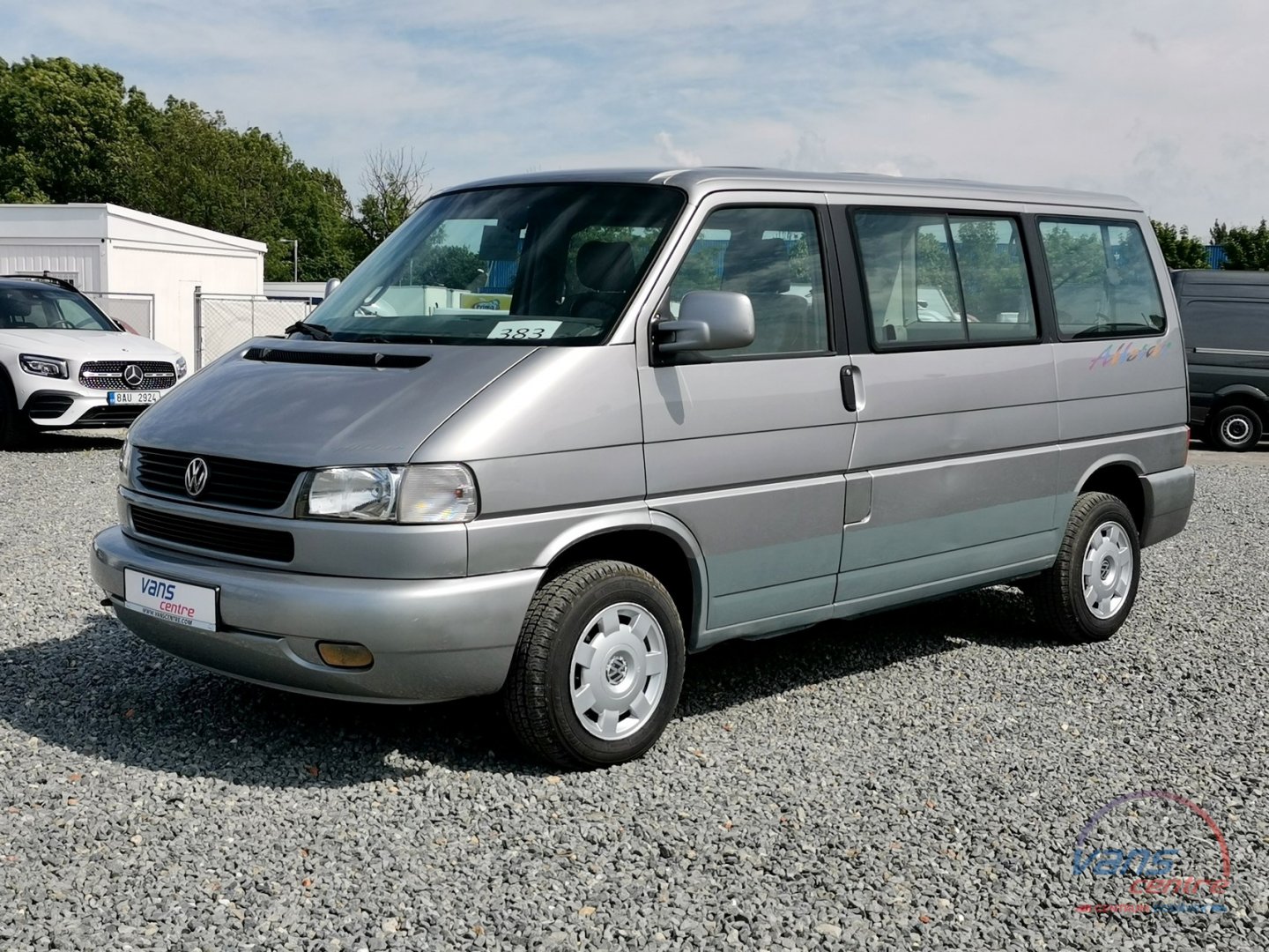 Volkswagen T4 MULTIVAN 2.5TDI/75KW 7 MÍST/ TAŽNÉ | Vanscentre